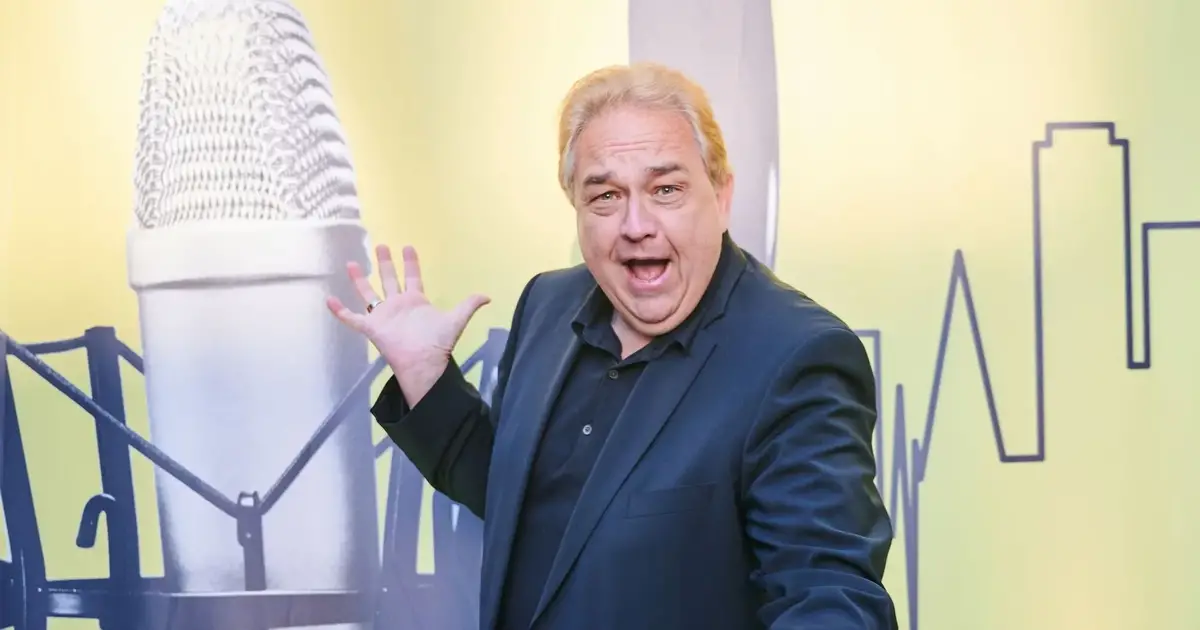 «Faking Bad» - die neue Show mit Oliver Kalkofe - Show-Biz / Boulevard - Pforzheimer-Zeitung