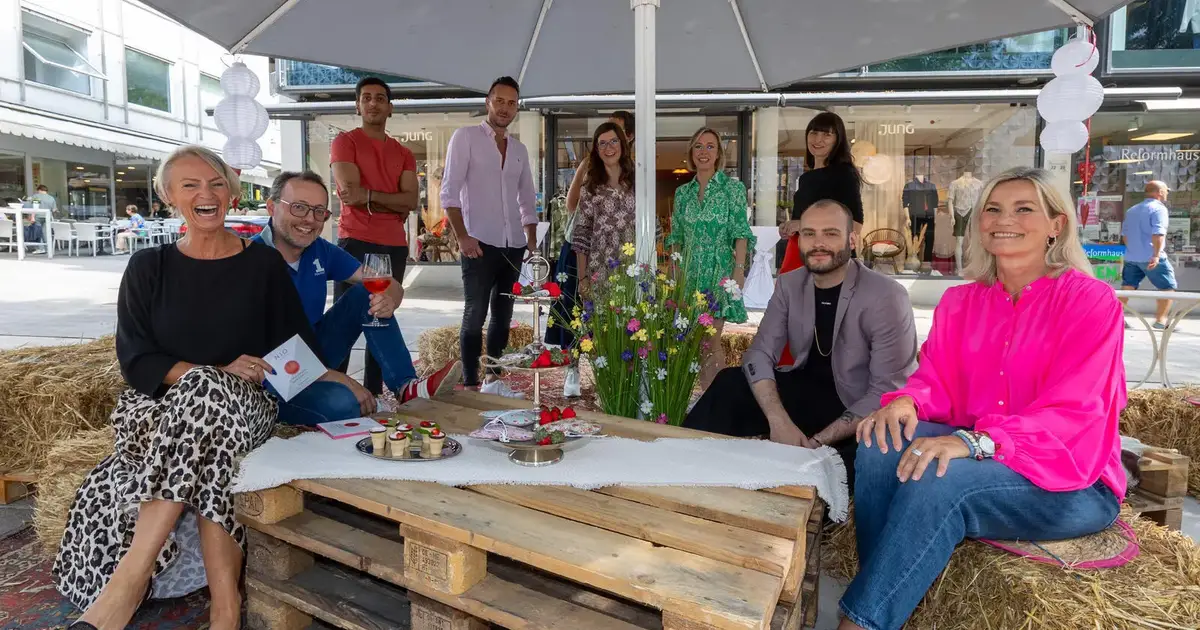 Beerenstarke Aktion in der City: Einzelhändler laden zum „Pforzheimer ...