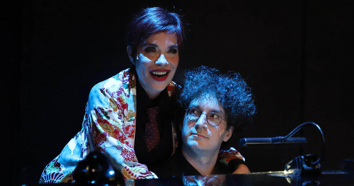 „Nächster Halt: Chanson“ feiert umjubelte Premiere im Podium Pforzheim ...