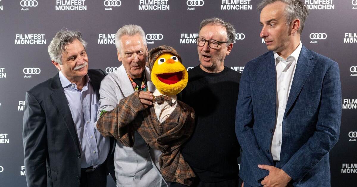 Weltpremiere: «Hallo Spencer»-Erfinder kämpft mit Tränen - Kino ...