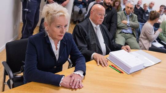 Teilnahme an Potsdamer Treffen kein Grund für Kündigung - Politik ...