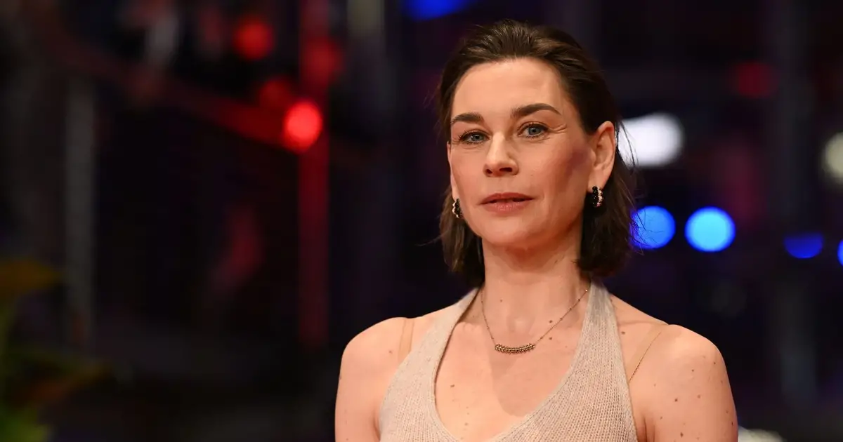 Christiane Paul zeigt ihren Kindern alte Schwarz-Weiß-Filme - Show-Biz / Boulevard - Pforzheimer ...