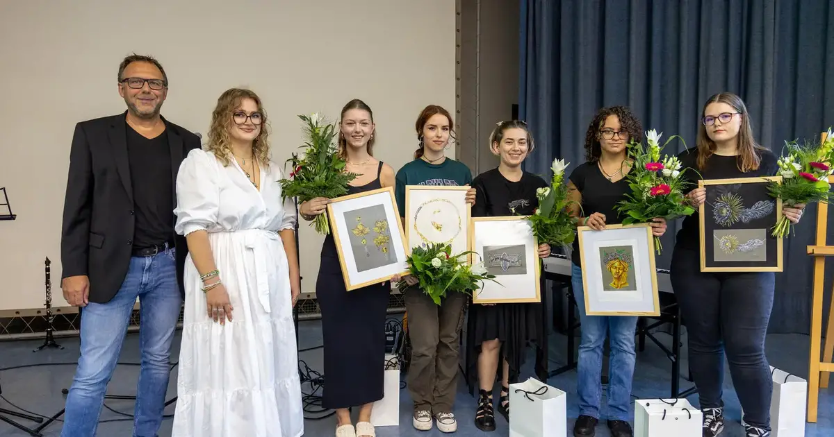 Zum 34. Mal verliehen: Victor Mayer-Preis für Zeichenkunst an der ...