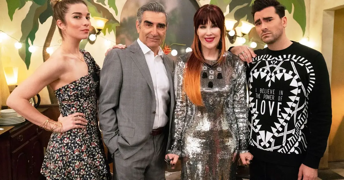 Eugene und Dan Levy moderieren Emmy-Verleihung im September - Show-Biz ...