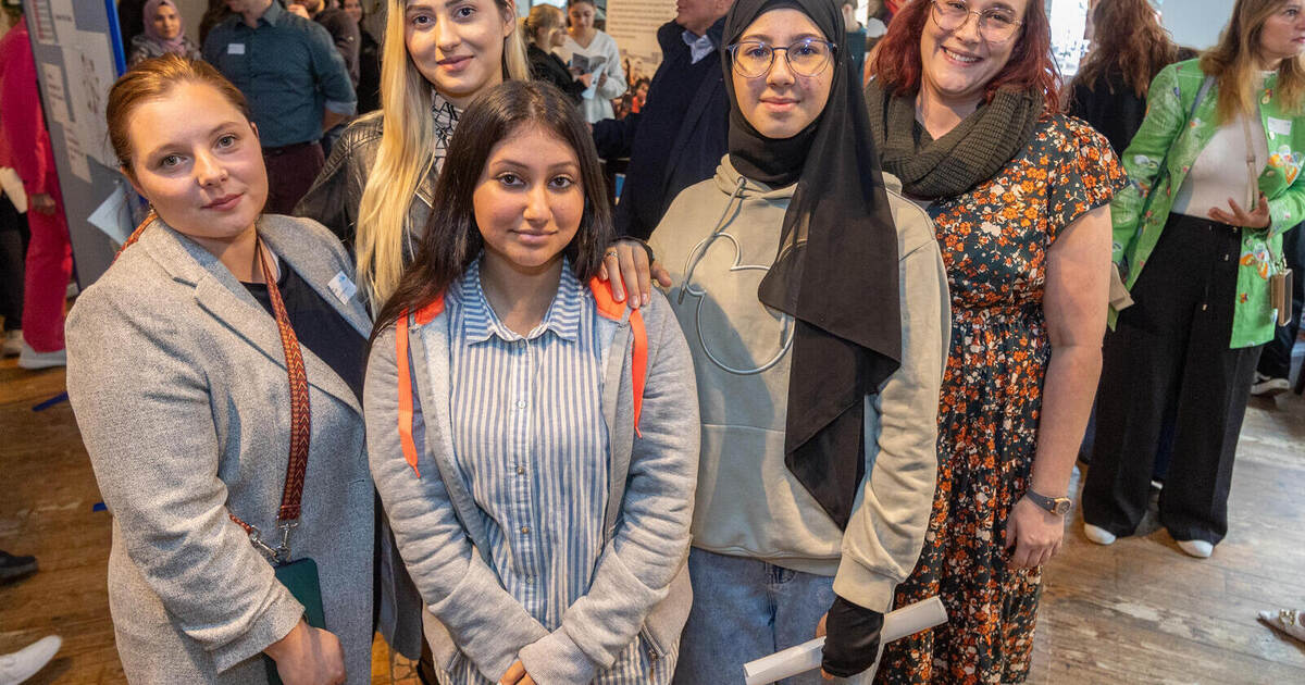 Vorurteile und Ungleichbehandlung: Junge Frauen aus Pforzheim machen in ...