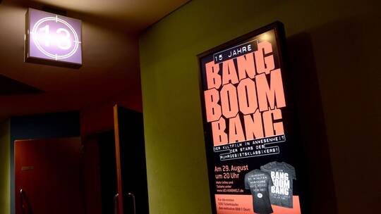 25 Jahre Kult: Kino zeigt «Bang Boom Bang» in allen Sälen - Kino ...