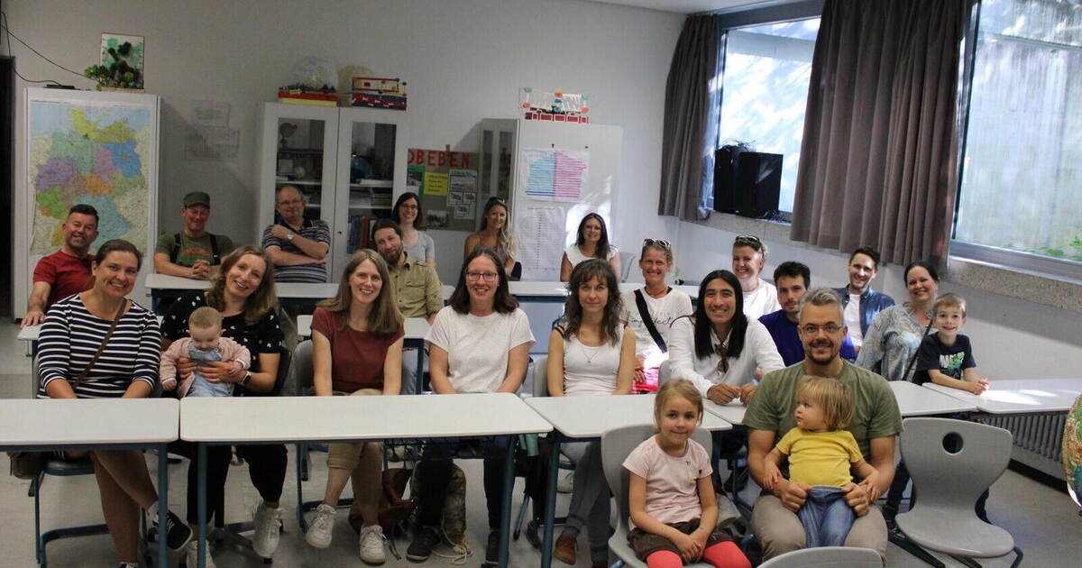 Auf den Spuren der eigenen Schulzeit: Erster Abiturjahrgang des ...