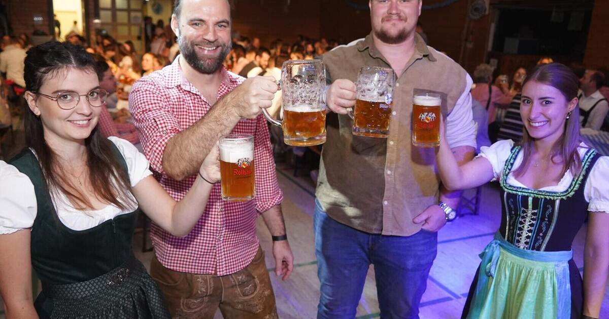 Die Wiesn mitten in Baden: Dürrner Musikverein feiert sein Oktoberfest ...