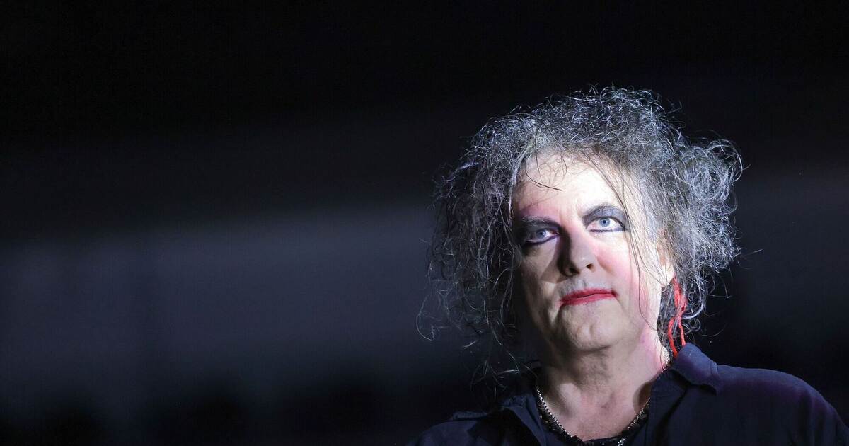 The Cure begeistern Fans in London mit neuem Album - Show-Biz ...